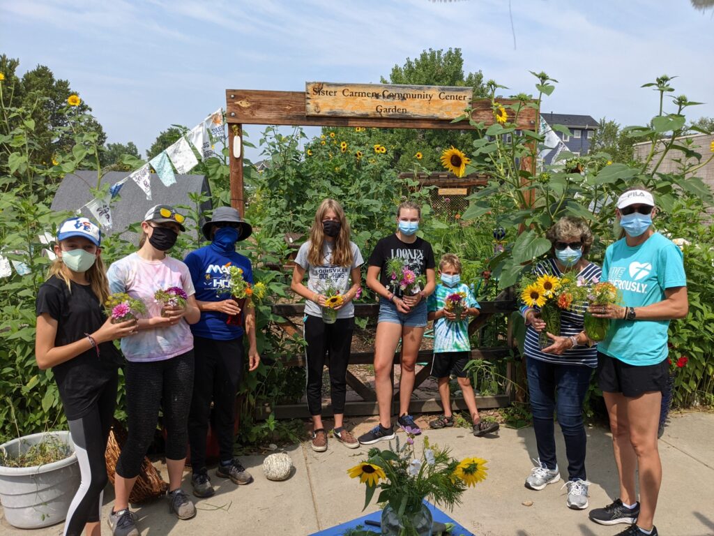 Cómo nuestro personal sigue apoyando a la comunidad - Hermana Carmen